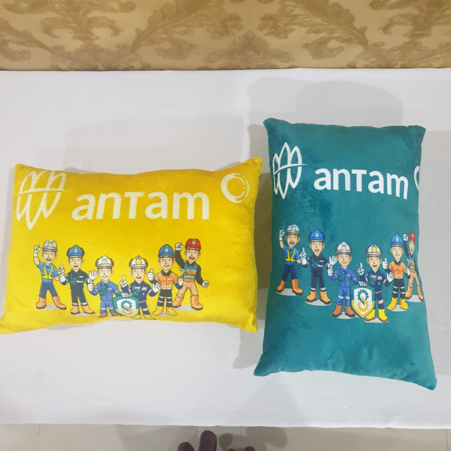 Bantal Custom - Gascetak & Souvenir